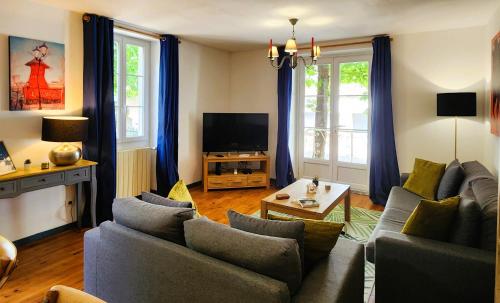 L'elegante - Maison De Ville Avec Jardin - Figeac