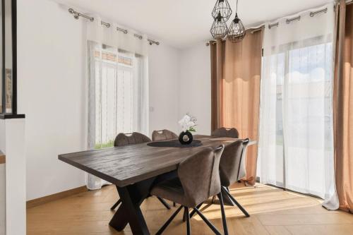 Maison Neuve 3 Ch : Vendee | Jardin & Plages 18 Min - Challans