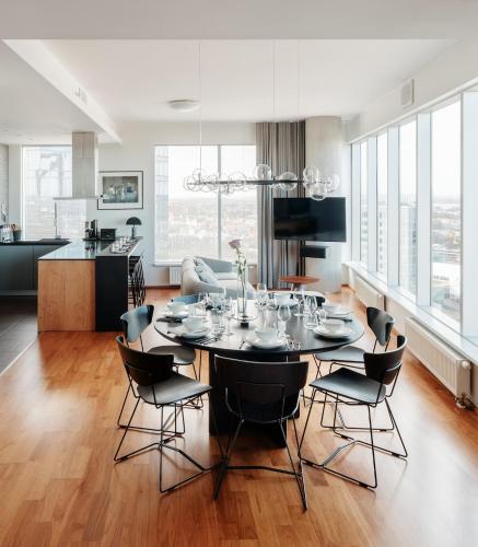 W Apartments 180 View Luxury 4br Residence, Sauna - Tallinn