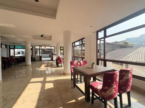 Hotel B Wings - Tibet