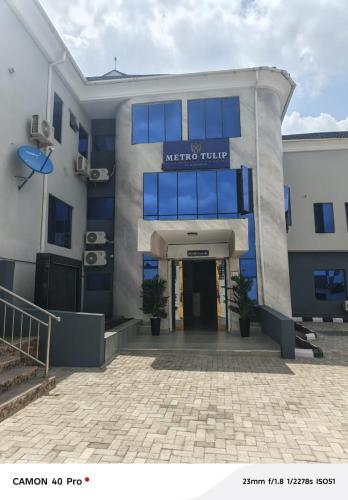 Metro Tulip Apartment Hotel & Suites - Ibadan