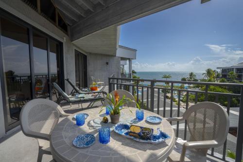 Magical Ocean Penthouse - Key West, FL