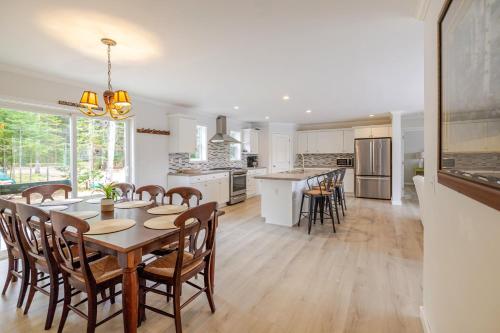 Sunset Shores Home On Wolf Pond - Saranac Lake, NY