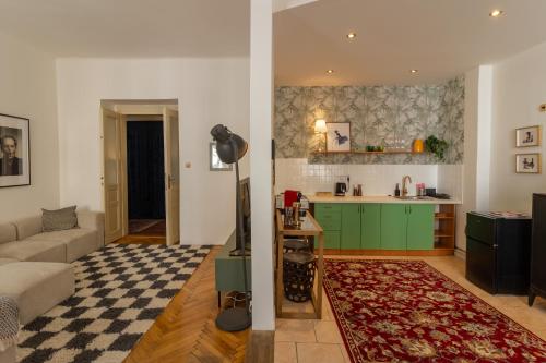 Vinohrady Art & Luxury Apartment - Prague