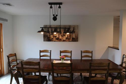 Luxury 4br Home With Mountain Views - Gardiner