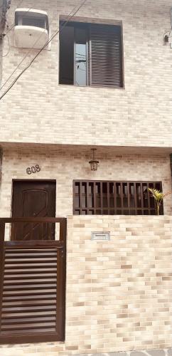 Casa Na Ponta Da Praia - Quintais Privativos, Churrasqueira E Wi-fi - Ate 6 Hospedes - Santos