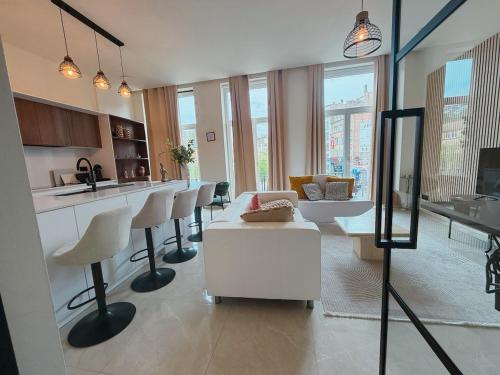 Bright & Stylish 2br Quiet Terrace - Uccle