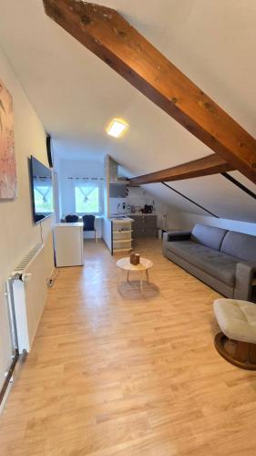 Residence Les Poiriers Vittel - Appart 5 Proximite Immediate Centre Equestre - Vittel