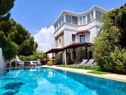 Bodrum Merkezde Mustakil Havuzlu Villa - Bodrum