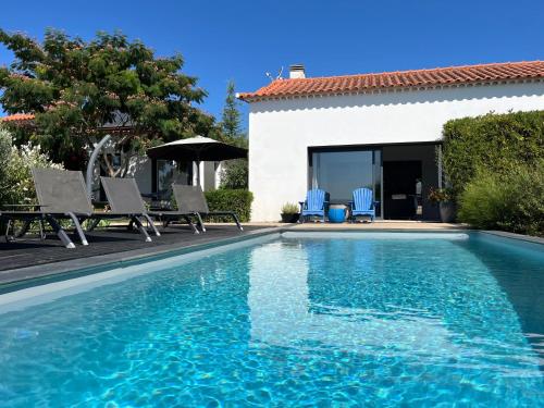 Private Villa With Pool And Magnificent View - Ourém