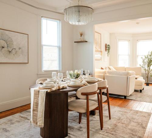 Spacious 3br Near Nyc And Metlife With 5 Beds And 2 Parking - Carousel, Brooklyn