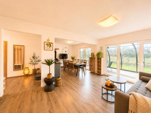 Luxury Villa With Glass Veranda & Garden Karlovy Vary - Karlovy Vary