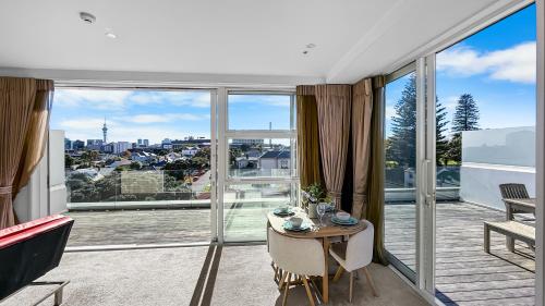 Hypatia Heights I 2bed Quality Apt I Spa And Pool - 