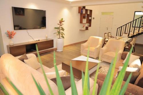 A Luxurious Duplex Apartment Just Steps Away From African Union - Addis Ababa