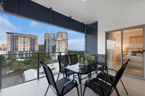 Keys To Larrakeyah - Coastal Comfort With Pool - 다윈