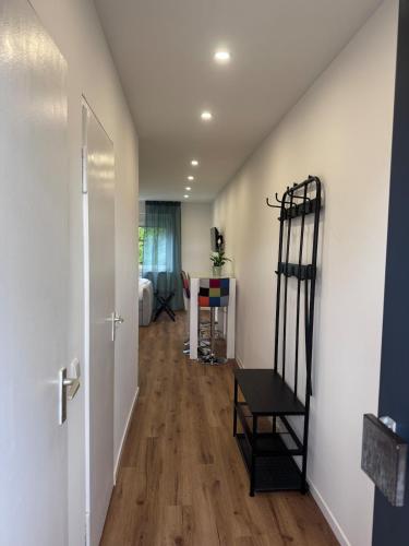 Modern Studio Apartment 1 In Saarbrucken With Kitchen And Bathroom - Saarbrücken