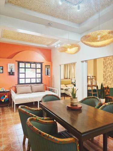 Casita Venancio - Boho Staycation - Silang