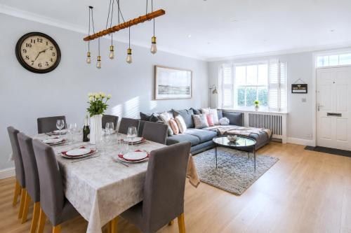 Spacious Quiet 4bedrooms 6beds House With Private Garage 3min Walk To Paddington Station - London, UK