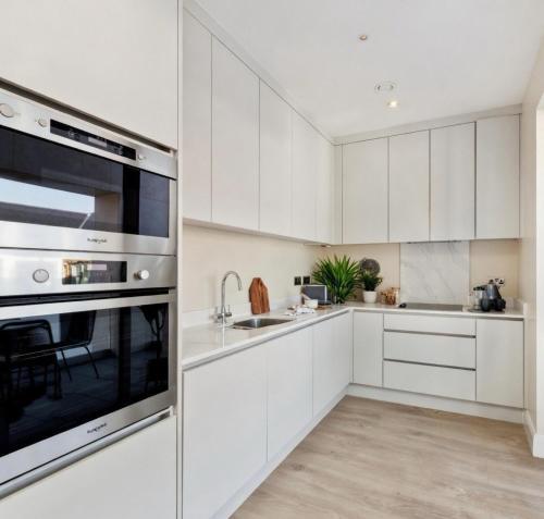 Modern Deluxe Apartment With A Seaview - Dublin
