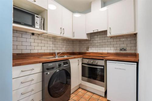 Lux Apt, Temple Bar River View - Temple Bar- Dublin