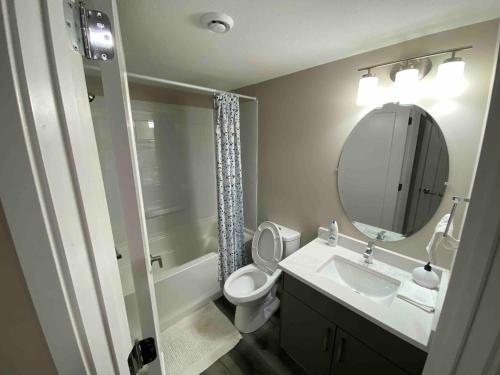 Serene And Stylish House Rental In Brighton, Saskatoon - Saskatoon