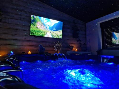 Chambre Romantique Atlas - Le Souffle Du Saule - Spa - Sarrebourg