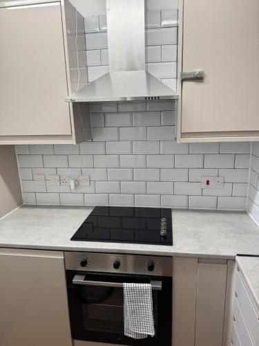 Aplacetostay Central London Apartment, Zone 1 - Londres