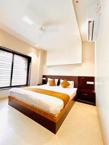 Shree Gurukripa Inn - Maheshwar