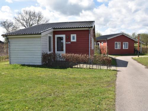 Holiday Home With Covered Terrace And Pool - Someren