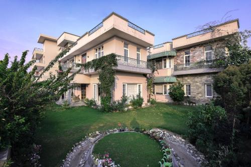 It City Luxe Homestay-secure & Comfortable Stay In Mohali - Sahibzada Ajit Singh Nagar