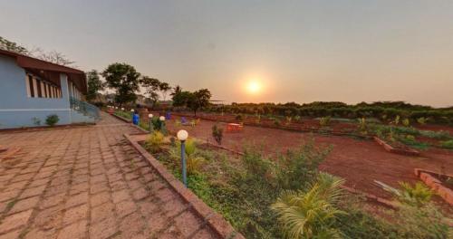Beach And Hills Resort Diveager - Diveagar