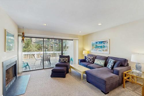 Sea Colony - 8406 Racquet - Delaware