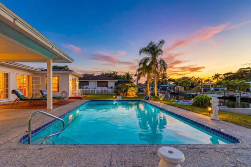 City Of Palms Paradise - Fort Myers Beach, FL