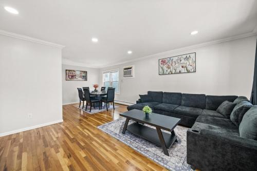 Nyc & Metlife Luxury 3 Bedroom Home Free Parking - Heartland Village - Staten Island NY