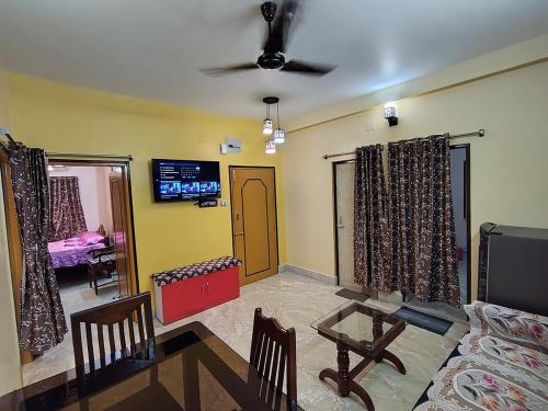 Diamond Suite, South Calcutta - Ac 2bhk With Private Gym - Kalkutta