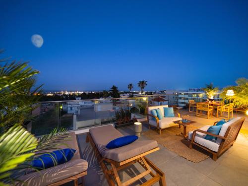 City Choice 2 Live - Luxury Sea View Penthouse - Rhodes