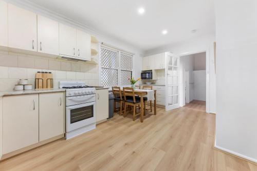 Arnold Street Oasis - Close To Hospital & Town - Bendigo