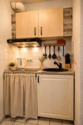 Nuju Rentals - Modernes Studio Apartment Mit Parkplatz - Bielefeld