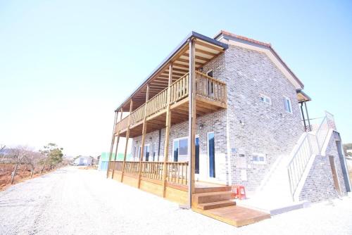 Mongsanpo High Beach Pension - 仁川