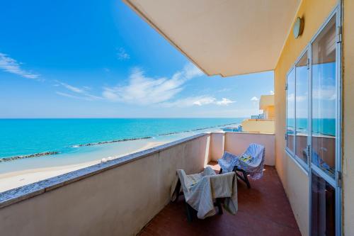 Guesthost - Sea View Europa Apartment - Montesilvano