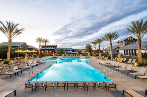 Rmv Gem - Familyfriendly, Amenities, Rooftop Views - Rancho Santa Margarita, CA