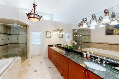 The Sanctuary - Simply Divine Penthouse B411 - Virginia Beach, VA