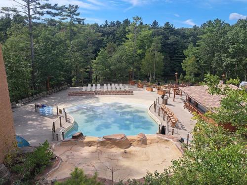 Chula Vista Condo 2446 Fairway Getaway - Wisconsin Dells, WI