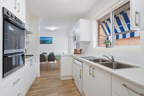 Number 4 At 27 South Street - Forster