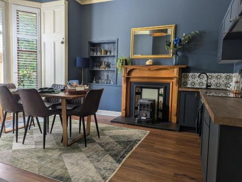 Mulberry Lodge -- A Luxury Cottage On The West Highland Way - Drymen