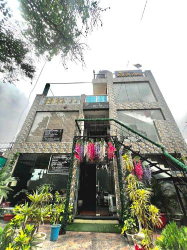 Hotel Golden Stone - 加濟阿巴德