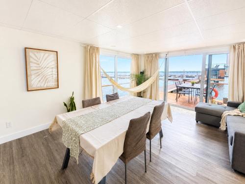 Marea Stays, Habitation Flottante, Yacht Club Tr - Trois-Rivières