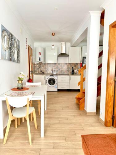 Paradise Duplex - Historic Center - Surf Peniche - Peniche