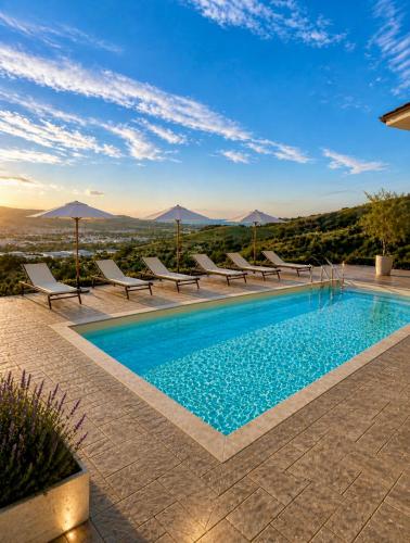 Tenuta Piccioni Relais,pool And Spa - Abruzzo