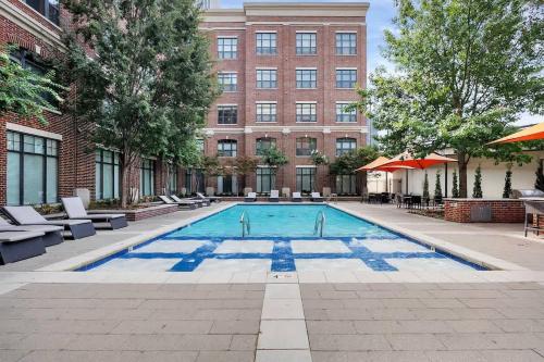Downtown Tulsa Apartment Near Arts District Pool - Splash Pad, Tulsa